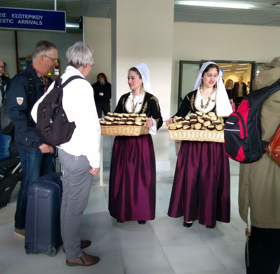 Χανιά | Έφτασαν τα πρώτα τουριστάκια για “χειμερινό” Πάσχα | zarpanews.gr