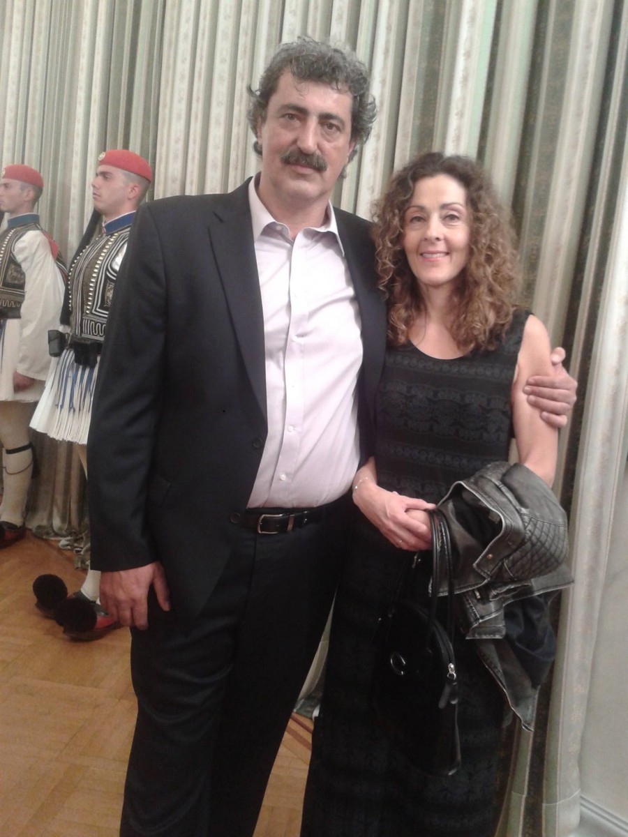 Δώρα Τσούκα: Η γυναίκα του Πολάκη και η συγκίνηση στο Υπουργείο ...