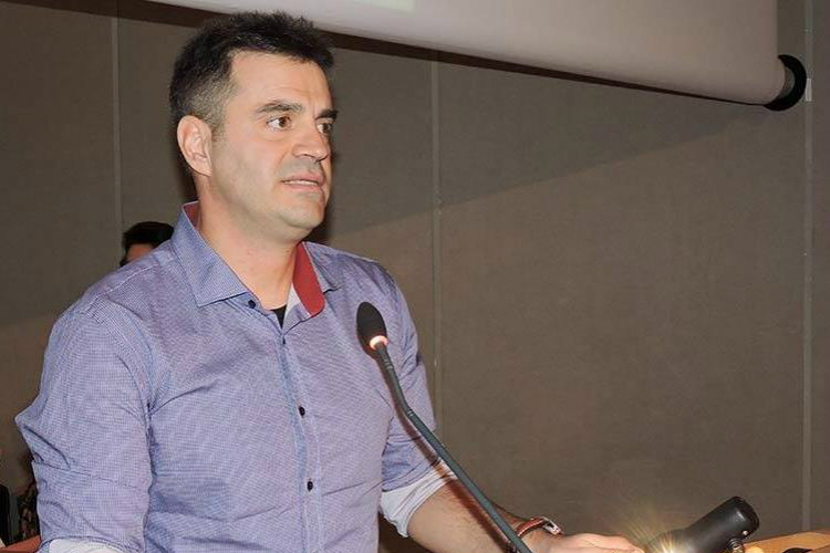 Νέα σημαντική διάκριση για τον Χανιώτη καθηγητή Μίνω Γαροφαλάκη ...