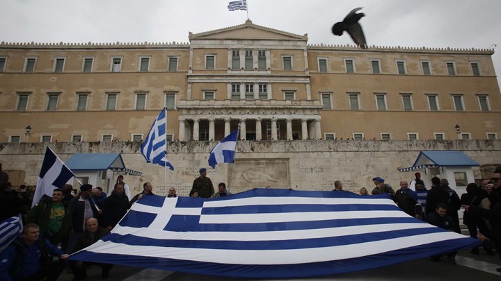 Συλλαλητήριο Αθήνα: Όλη η αλήθεια! Πόσοι ήταν τελικά οι διαδηλωτές που ...
