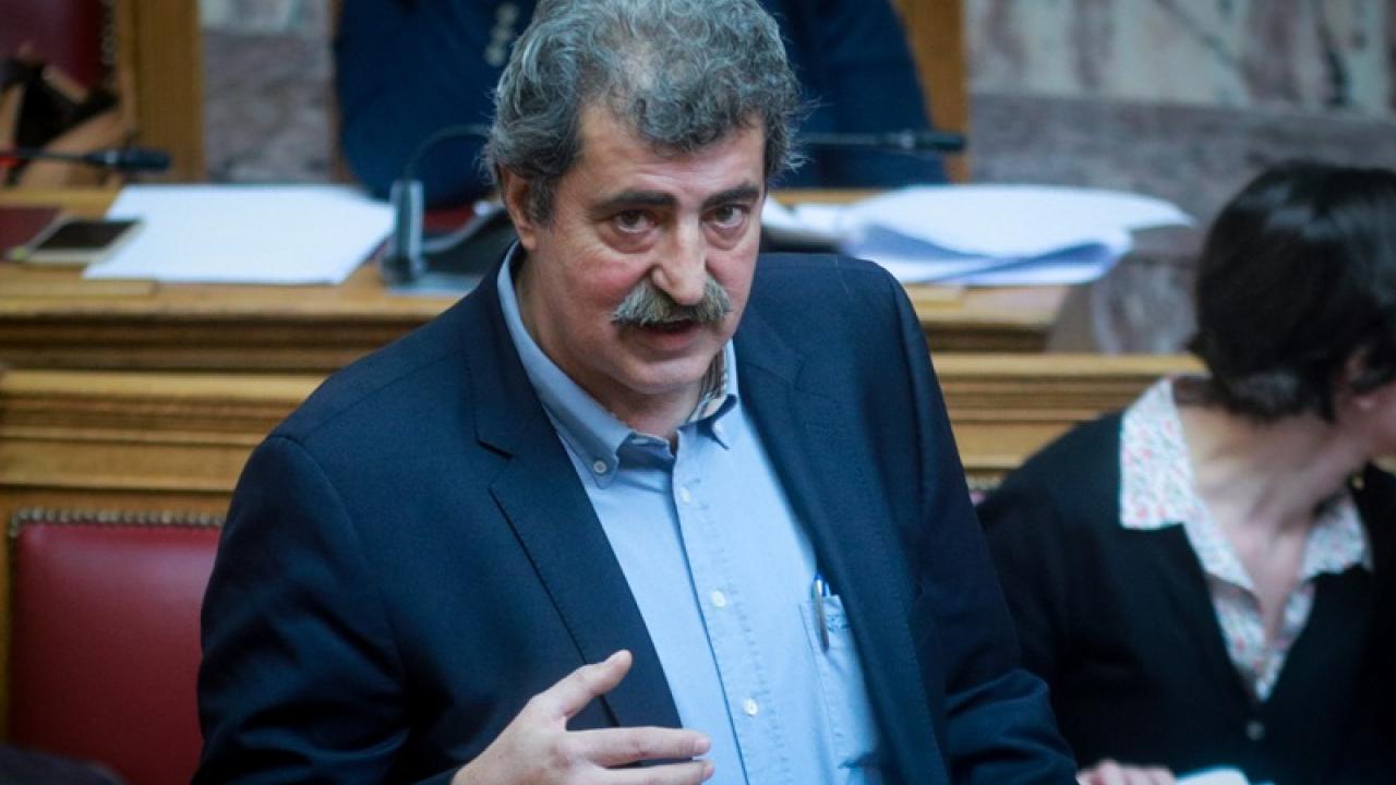 Ασυγκράτητος ο Παύλος Πολάκης και με το Facebook “κάτω” | Photo ...