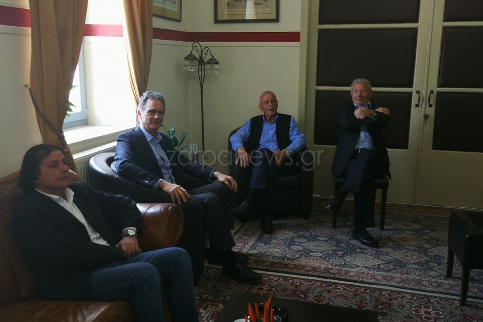 Στα Χανιά ο υποψήφιος Ευρωβουλευτής με το ΚΙΝ.ΑΛ. Νίκος Παπανδρέου ...