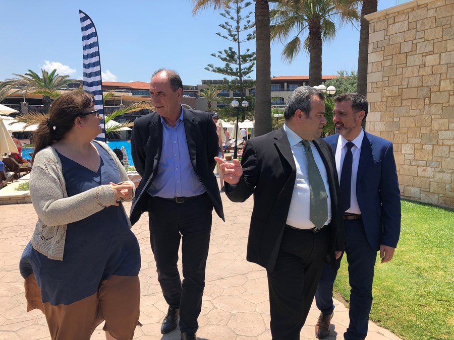 Γιώργος Σταθάκης: Ο σεβασμός στο περιβάλλον απαραίτητη προϋπόθεση για ...