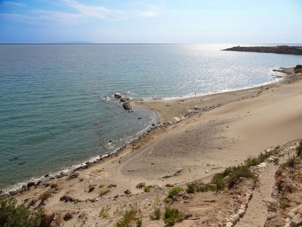 Η άγνωστη παραλία των Χανίων με τους τεράστιους αμμόλοφους | Photos ...
