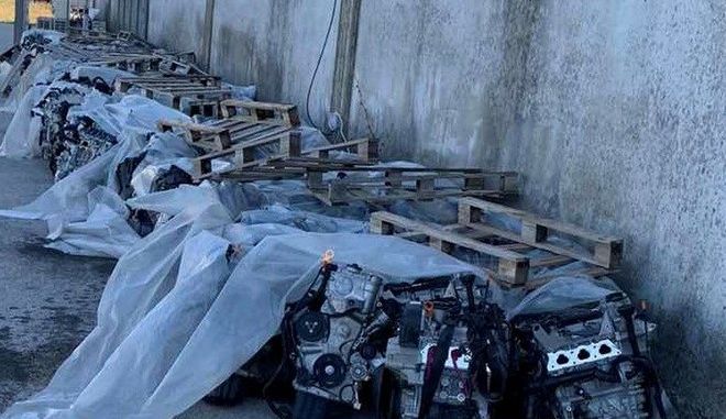 Έφοδος της ΕΛ.ΑΣ. σε μάντρες Ι.Χ. αποκάλυψε πάνω από 160 κλεμμένους ...