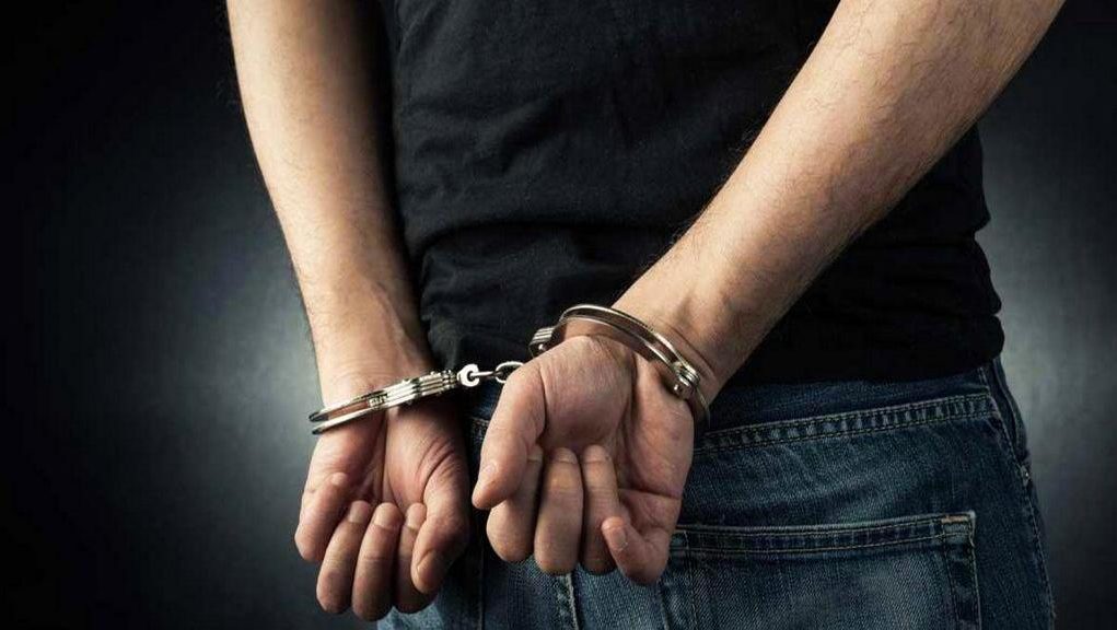 Επεισοδιακή καταδίωξη στην Κρήτη: Πώς οι αστυνομικοί έφτασαν στα 13 ...