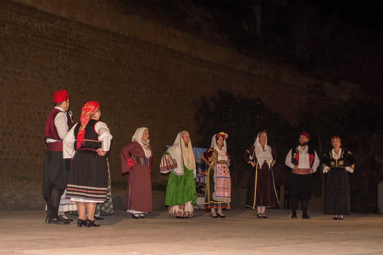 Χανιά | Με μεγάλη επιτυχία η μουσικοχορευτική παράσταση “Της θάλασσας ...