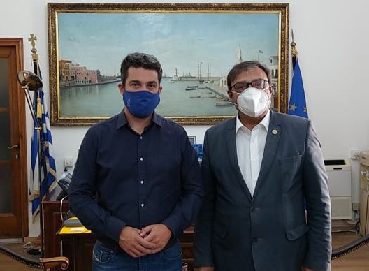 Συνάντηση Δημάρχου Χανίων με τον Αντιπεριφερειάρχη Μεταφορών και ...