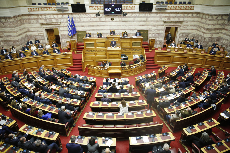 Ολοκληρώθηκε η συζήτηση για την πρόταση μομφής – Ξεκινάει η ψηφοφορία ...