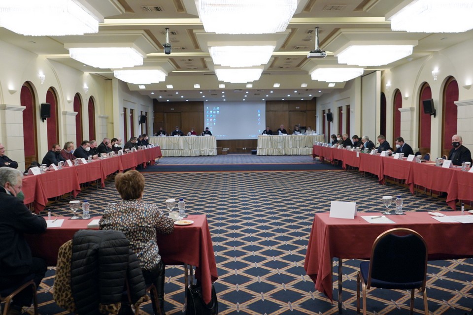 Στο Περιφερειακό Συμβούλιο Κρήτης η υποβάθμιση των σχολείων στα Χανιά ...