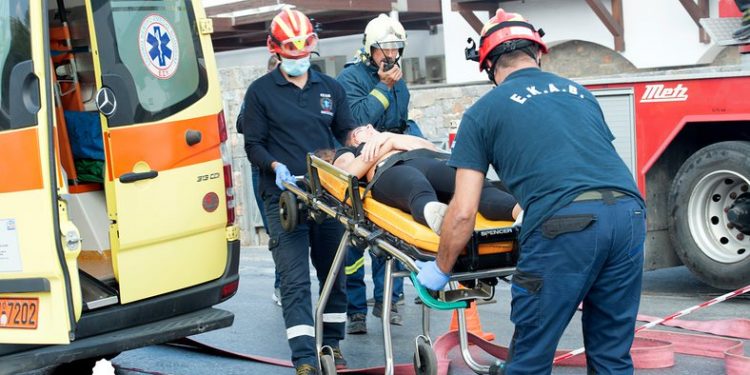 Κρήτη | Τροχαίο ατύχημα με εκτροπή μηχανής – Τραυματίστηκε 24χρονη ...