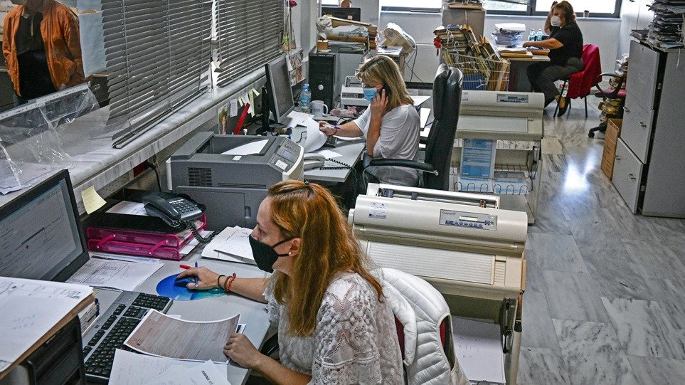 Οδηγός αδειών εργαζομένων στον ιδιωτικό τομέα: Πώς υπολογίζεται η ...