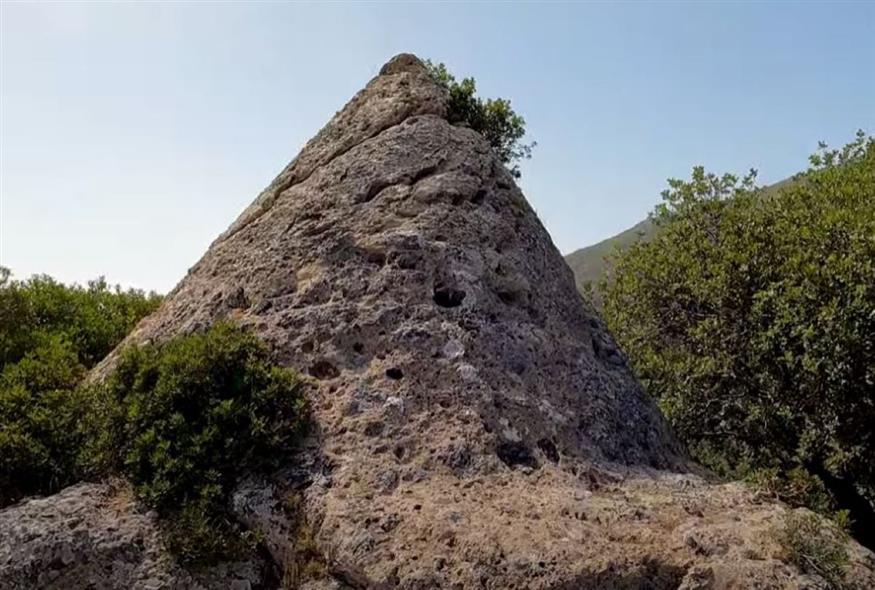 Η πυραμίδα της Σούγιας ή αλλιώς… το άλυτο μυστήριο της Κρήτης – Δείτε ...