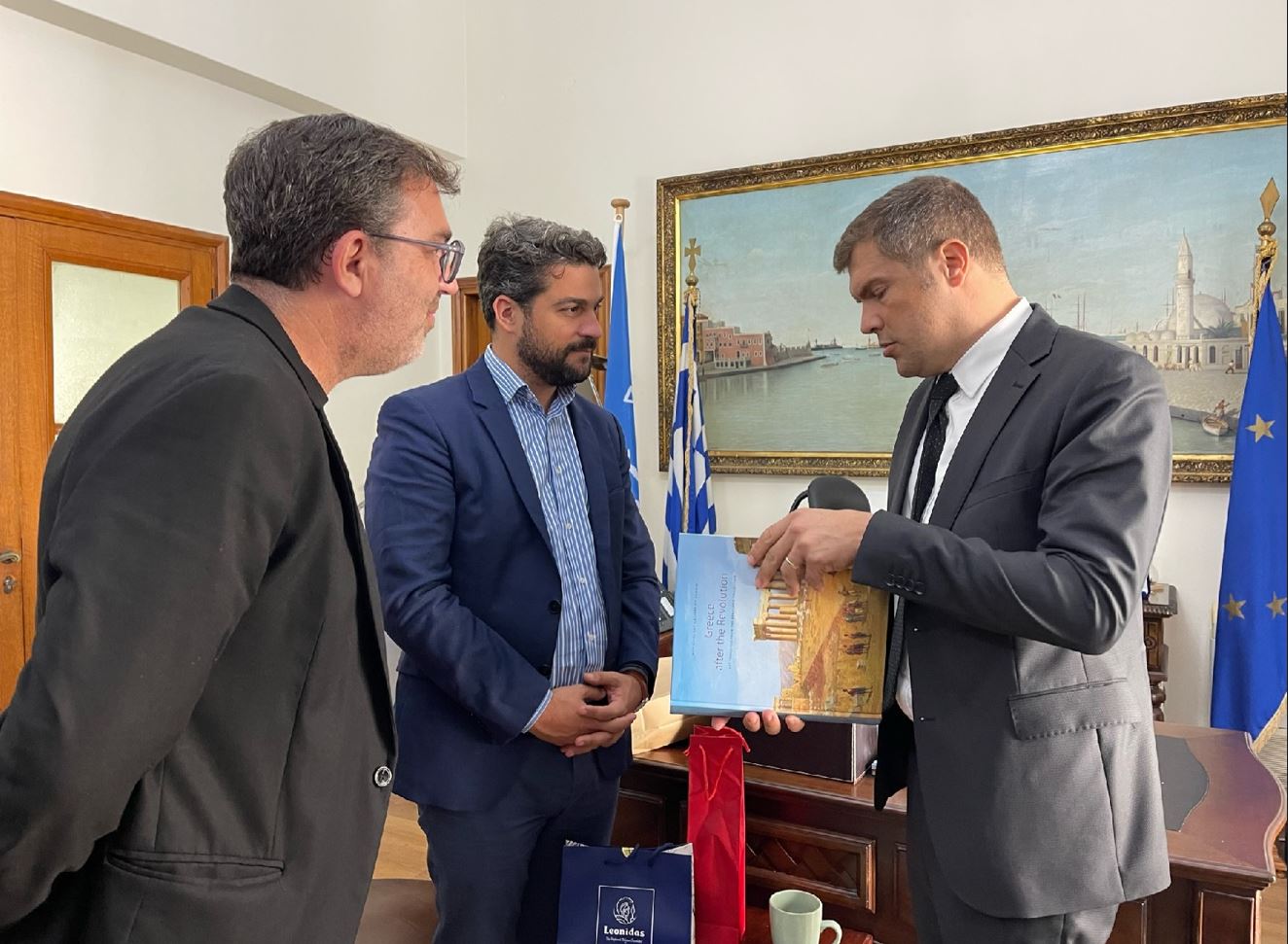 Στο Δημαρχείο Χανίων ο Γενικός Πρόξενος της Τουρκίας στην Ελλάδα ...