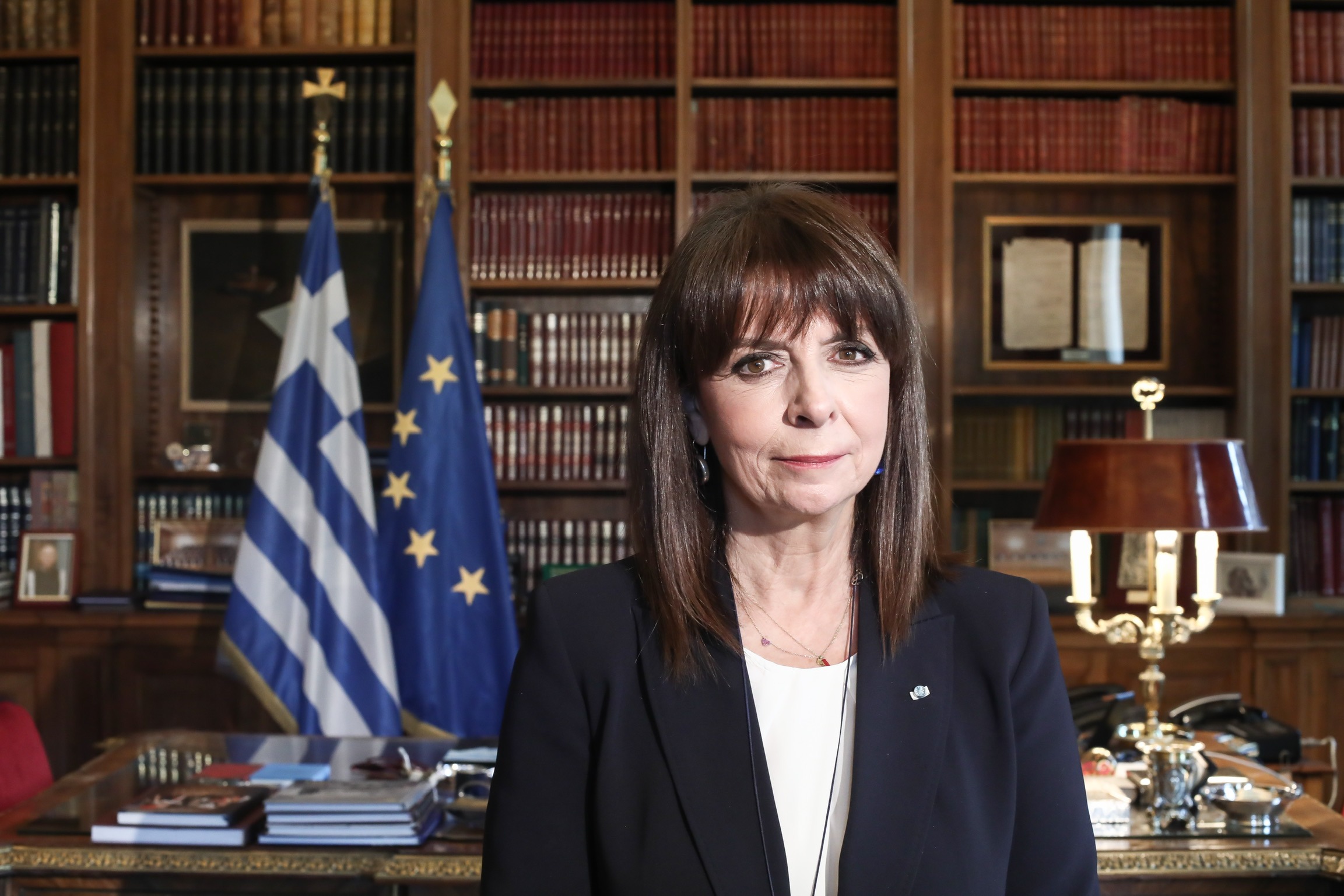 Κατερίνα Σακελλαροπούλου: Αξιοπρέπεια | zarpanews.gr