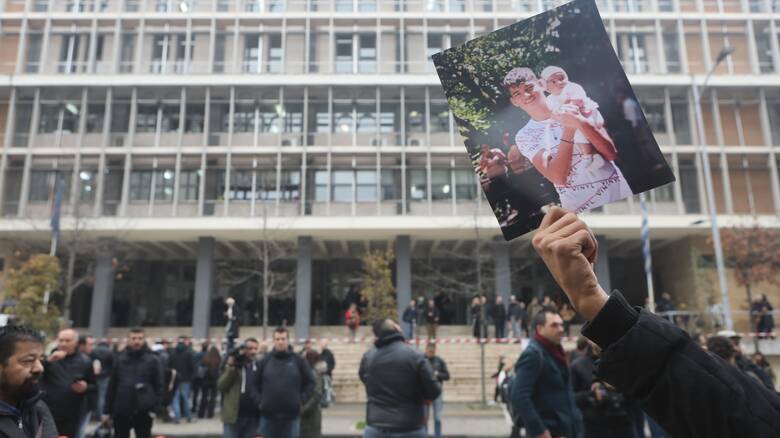 Θεσσαλονίκη: Σε κατ’ οίκον περιορισμό ο αστυνομικός για τον πυροβολισμό ...