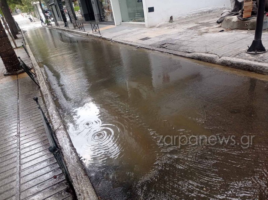 Βρώμα και δυσωδία στο κέντρο των Χανίων – Γέμισε με λύματα ο δρόμος ...