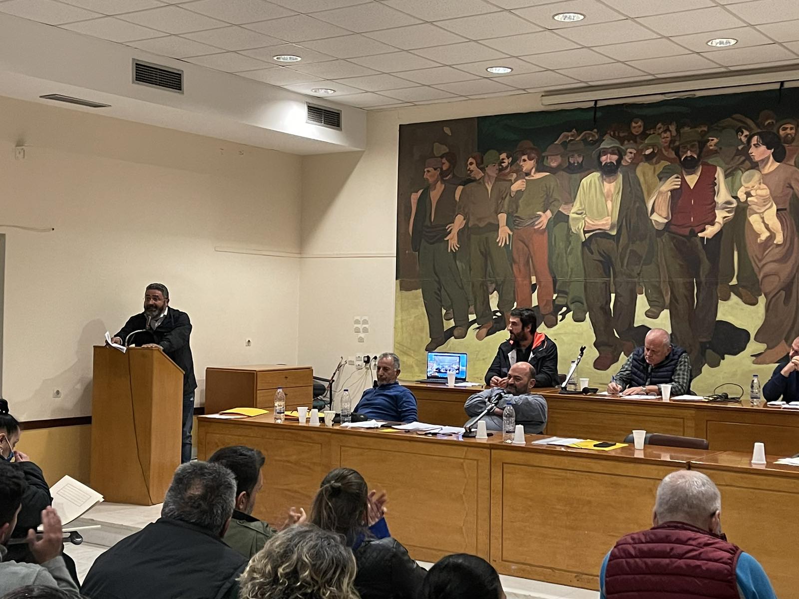 Σύσσωμα τα εργατικά σωματεία στην εκλογοαπολογιστική συνέλευση του ...