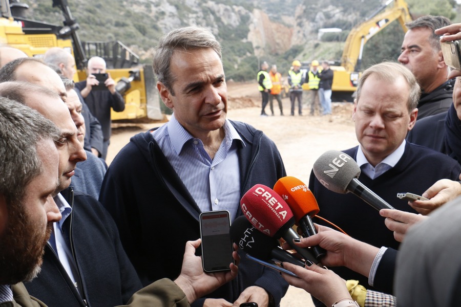 Κρήτη | Η περιήγηση συνεχίζεται… Στο εργοτάξιο του νέου αεροδρομίου στο ...