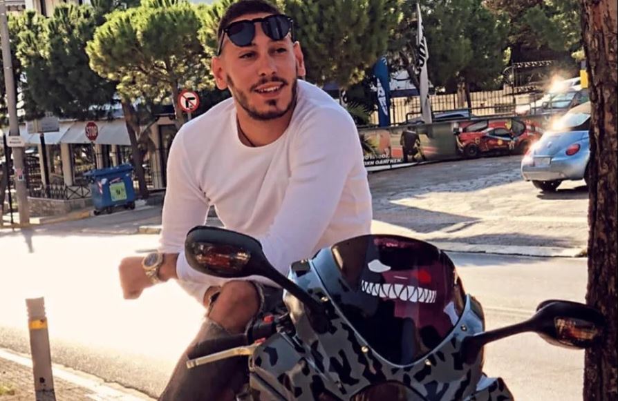 «Αν ποτέ γίνει κάτι, να ξέρεις σε αγαπώ» έγραφε στην μητέρα του ο ...