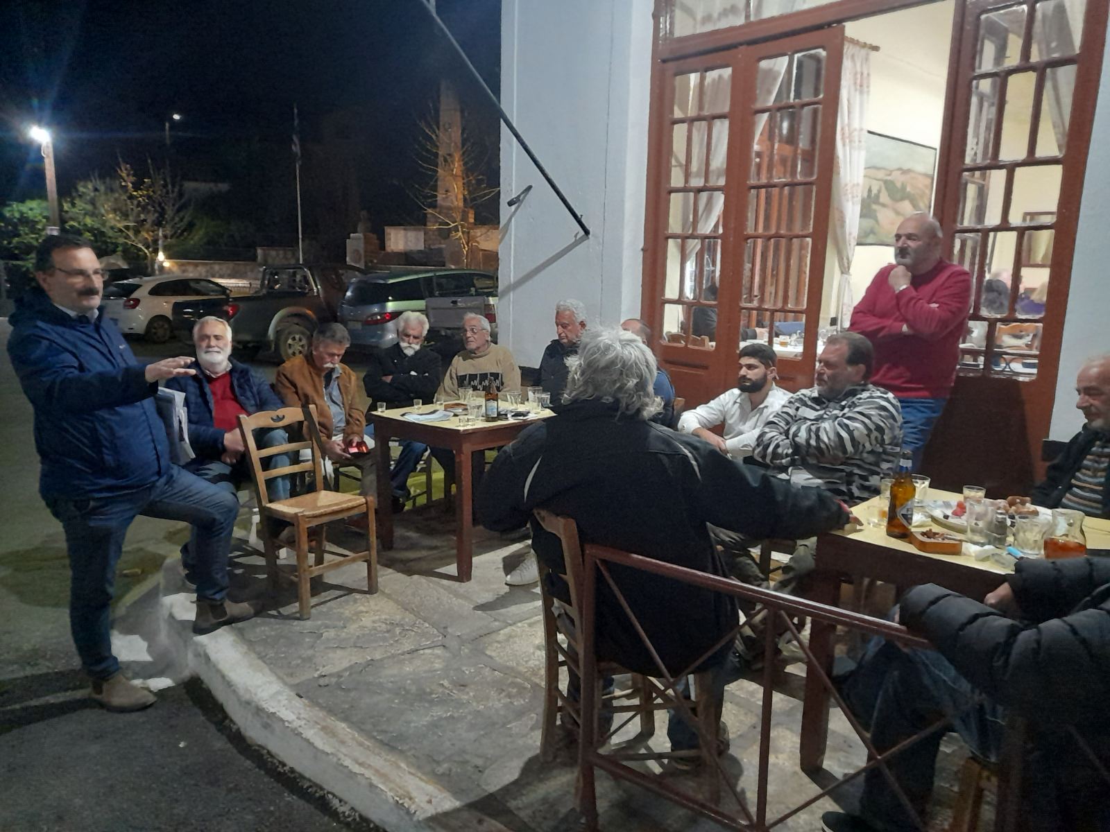 Περιοδεία κλιμακίου της ΤΕ Χανίων του ΚΚΕ σε χωριά του Αποκόρωνα ...