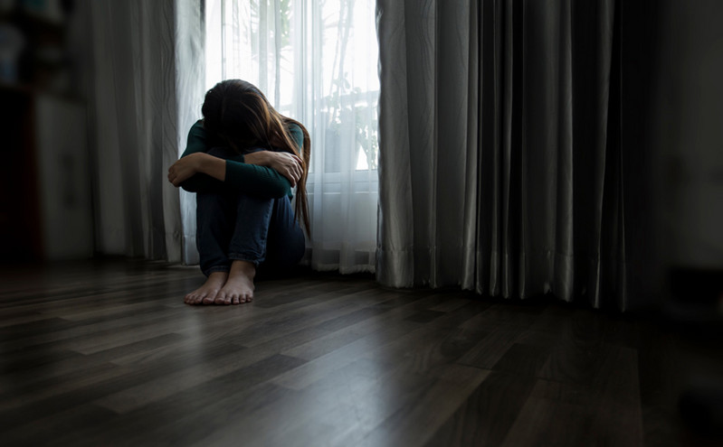Κρήτη | Συγκλονίζει το δράμα ανήλικης που αναζητά «στέγη» – Γιατί δεν ...