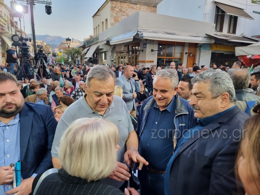 Είδε κι απόειδε η Διαμαντοπούλου από τον Μητσοτάκη και πήγε στην ομιλία ...