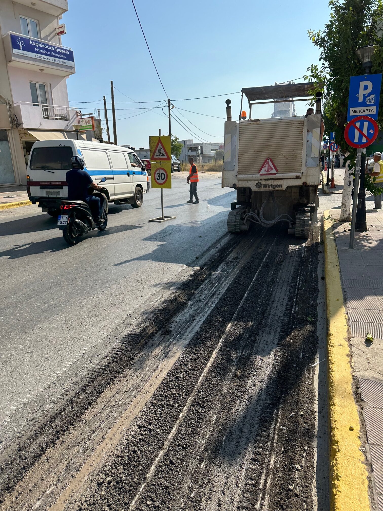 Κρήτη | Έστρωσαν καινούρια άσφαλτο σε δρόμο του Γαζίου | Photos ...