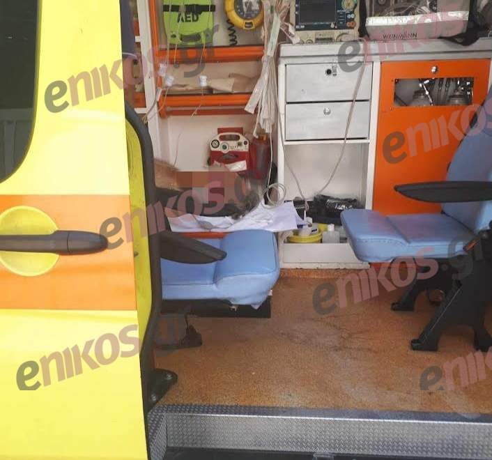 Ήταν 15 ώρες διασωληνωμένος στο φορείο του ασθενοφόρου – Δεν υπήρχε ...