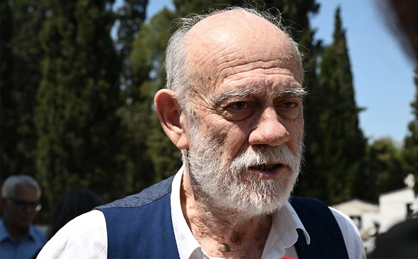 Συγκίνηση στην κηδεία της Γιώτας Γιάννα – Φωτογραφίες από το “τελευταίο ...