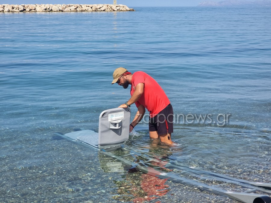 Χανιά | Έβαλαν μηχάνημα για ΑΜΕΑ στην παραλία του Κολυμβαρίου – Το ...