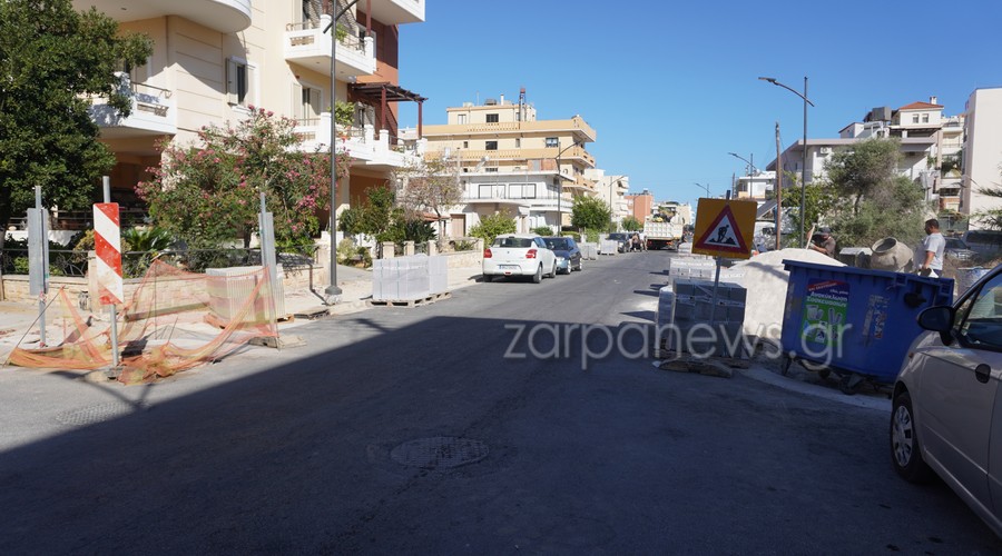 Χανιά | Φοβούνται το ολισθηρό υλικό που βάζουν στη Μονής Γωνιάς – “Το ...