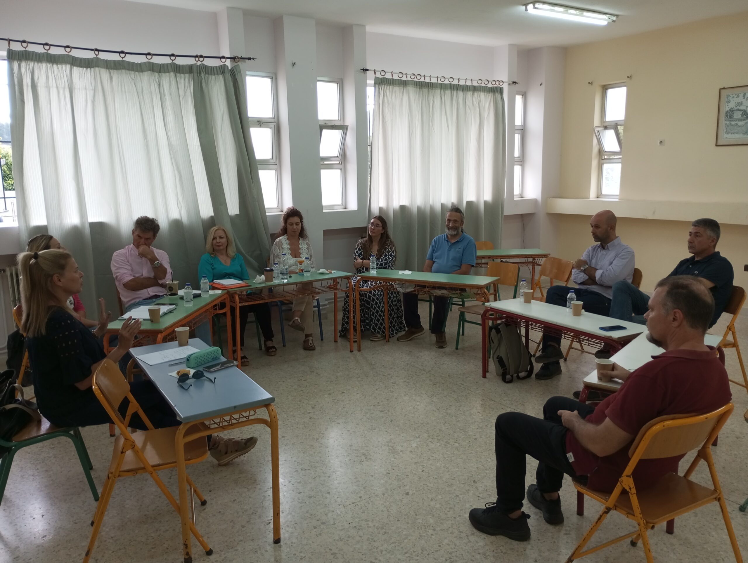 Χανιά | Παιδαγωγική συνάντηση στο Δημοτικό Βρυσών – Τι συζήτησαν ...