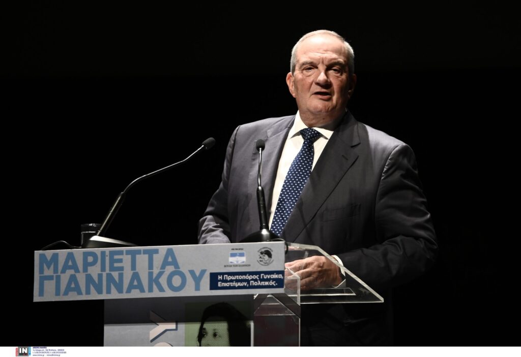 Ο Κώστας Καραμανλής για τη Μαριέττα Γιαννάκου: «Φωτεινός φάρος σε ένα ...