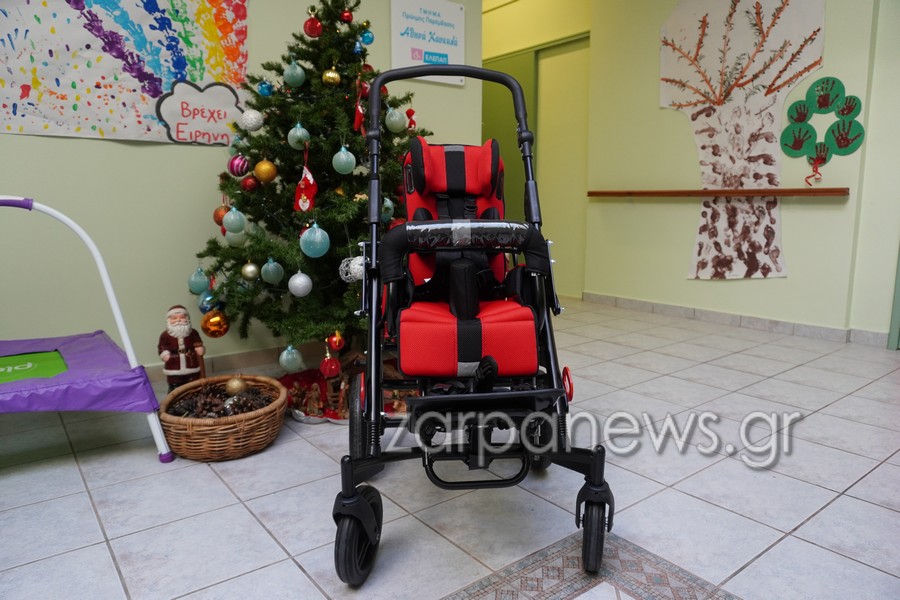 Πιο εύκολη η ζωή από σήμερα για τον μικρό Παύλο – Ειδικό καρότσι ...
