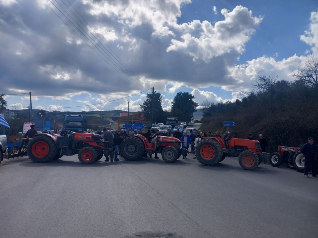 Ραντεβού στην Αθήνα δίνουν οι αγρότες της Κρήτης: Φεύγουν για το ...