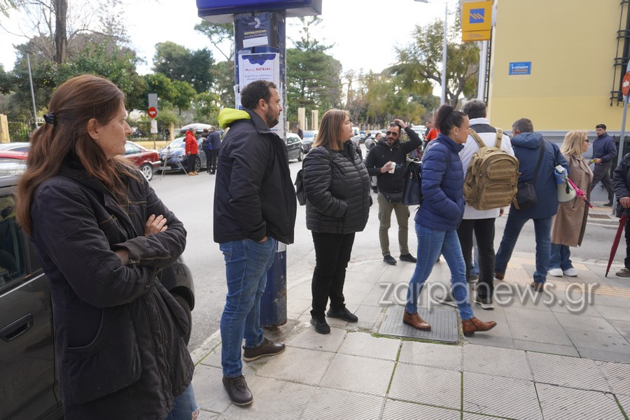 Χανιά | «Δεν μπορούμε να ζήσουμε»: Τουλάχιστον 4.000 λιγότεροι ...