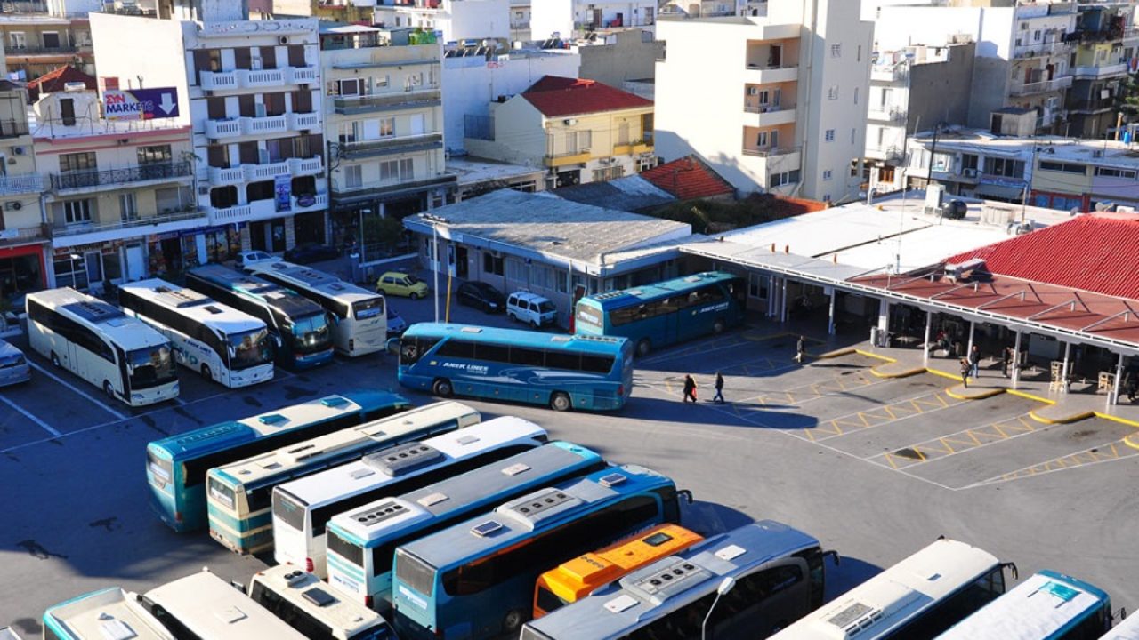 Τι απαντά το ΚΤΕΛ Χανίων για τον οδηγό που έπαιζε με το κινητό του την ...