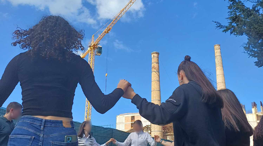 Ημέρα χαράς και ξεγνοιασιάς η Τσικνοπέμτη για τα παιδιά του 1ου ΓΕΛ και ...