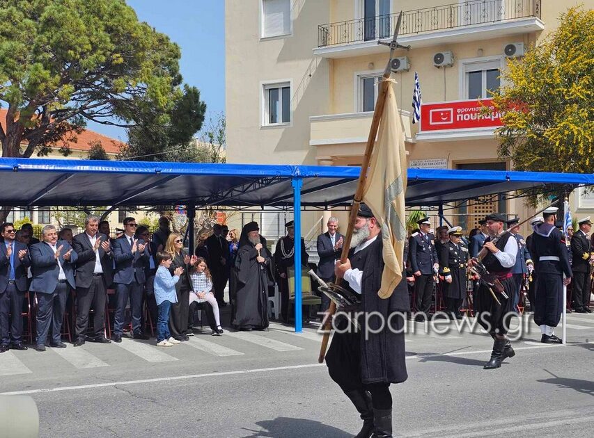 Τα γιαταγάνια του ’21 και οι «μπιστολιές» του Πολάκη στην παρέλαση στα ...