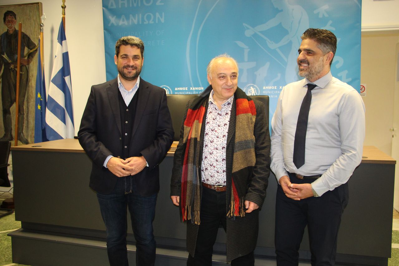 Ορκωμοσία νέων συμβούλων για το Δημοτικό Συμβούλιο και τη Δημοτική ...