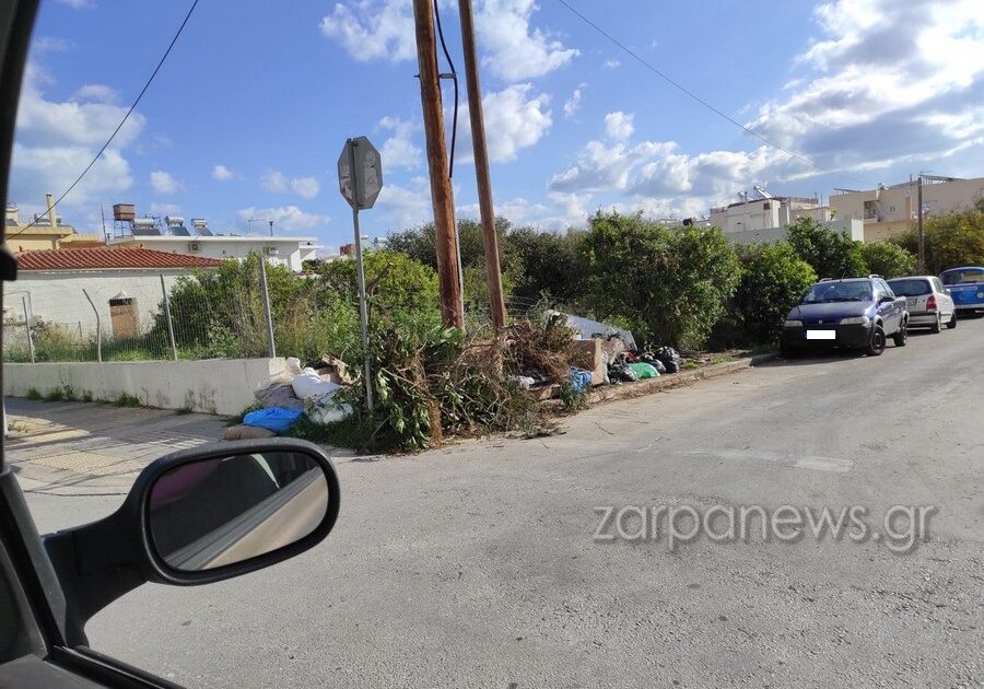 Πάλι τα ίδια… Τίγκα στα σκουπίδια δρόμος στα Χανιά | Photos | zarpanews.gr