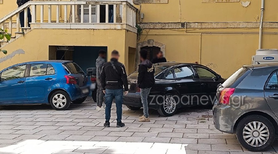 Χανιά | Στον εισαγγελέα οι δύο συλληφθέντες για τους 74 μετανάστες ...