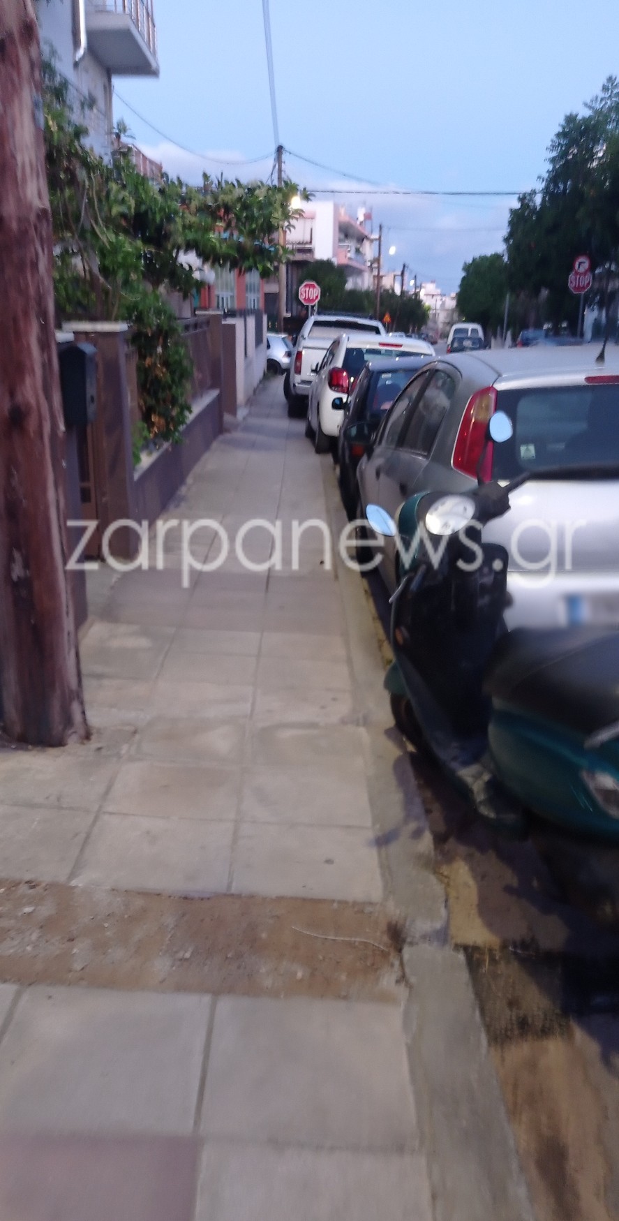 Χανιά | Τα πεζοδρόμια μικρά, οι γαϊδουρίστες… μεγάλοι | Photos ...