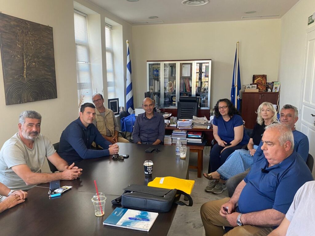 Συνάντηση Αλέξανδρου Μαρκογιαννάκη με τον Δήμαρχο Καντάνου – Σελίνου ...