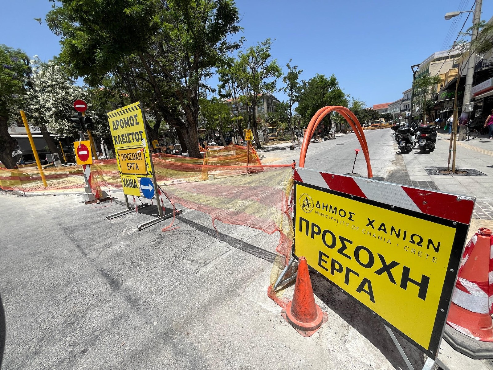 Χανιά | Από σήμερα Δευτέρα κλείνουν δρόμους στην Αµπεριά – Φτιάχνουν ...