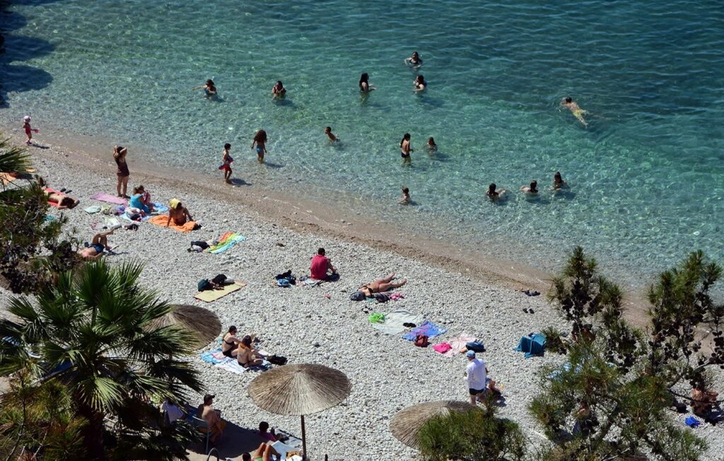 Κρήτη και Νάξος, οι δύο κορυφαίες εναλλακτικές προτάσεις διακοπών για ...