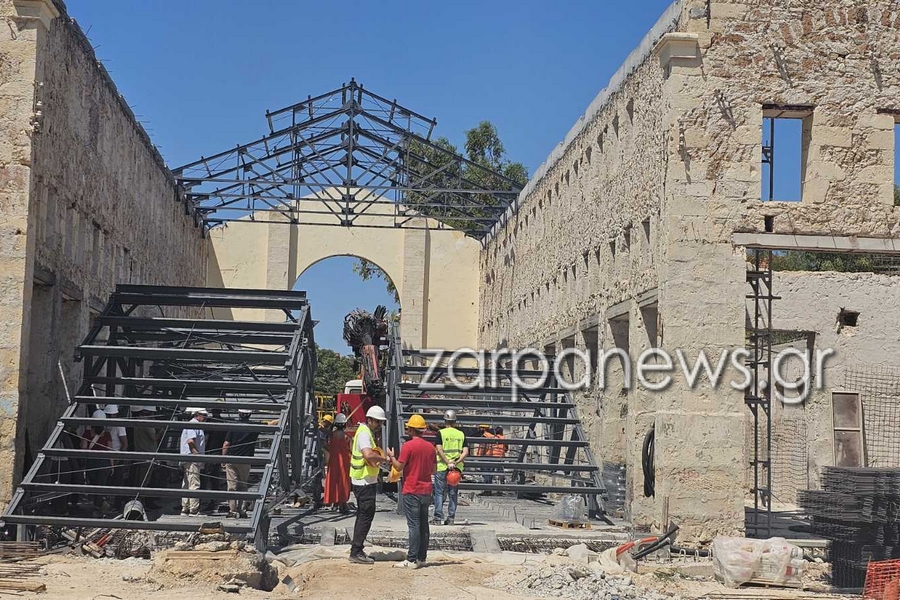 Προχωρά το έργο της Δημοτικής Αγοράς: Ξεκίνησε η τοποθέτηση της στέγης ...