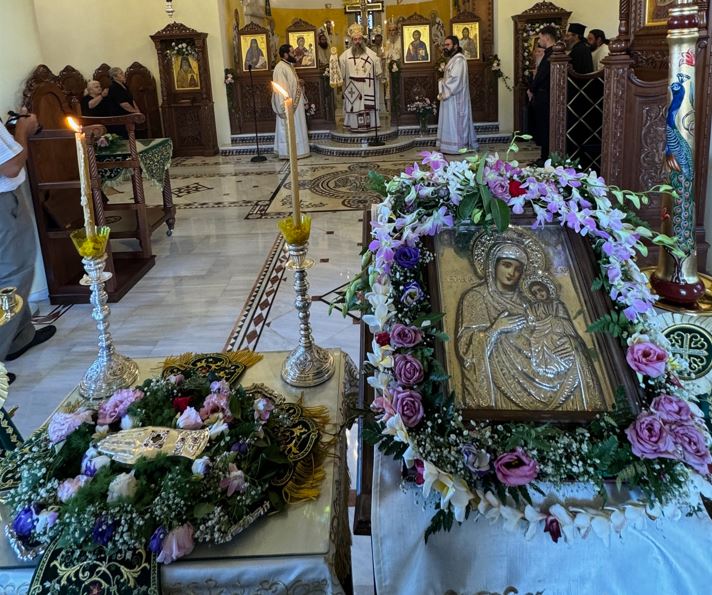 Χανιά | Για δύο ακόμη εβδομάδες η Παναγία η «Βοηθεία» και ο Όσιος ...