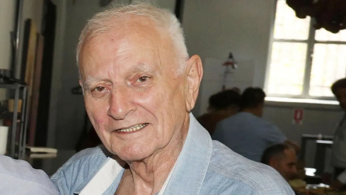 Κώστας Χαρδαβέλλας: Δεν πέθανε από καρκίνο – Τί αποκαλύπτει η συζύγός ...